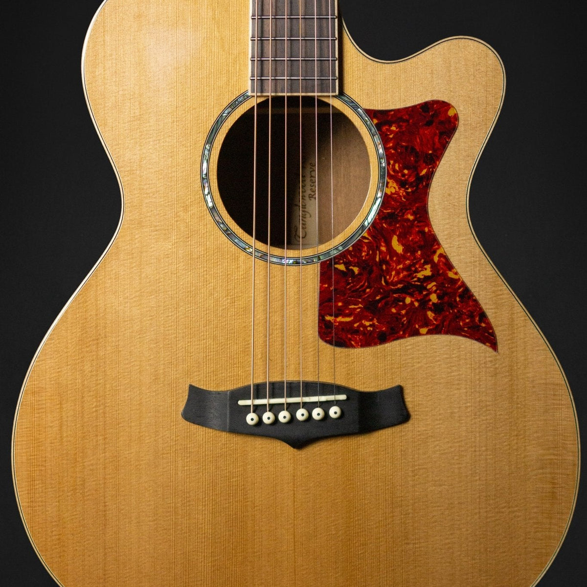 Cedar Top – WM Guitars