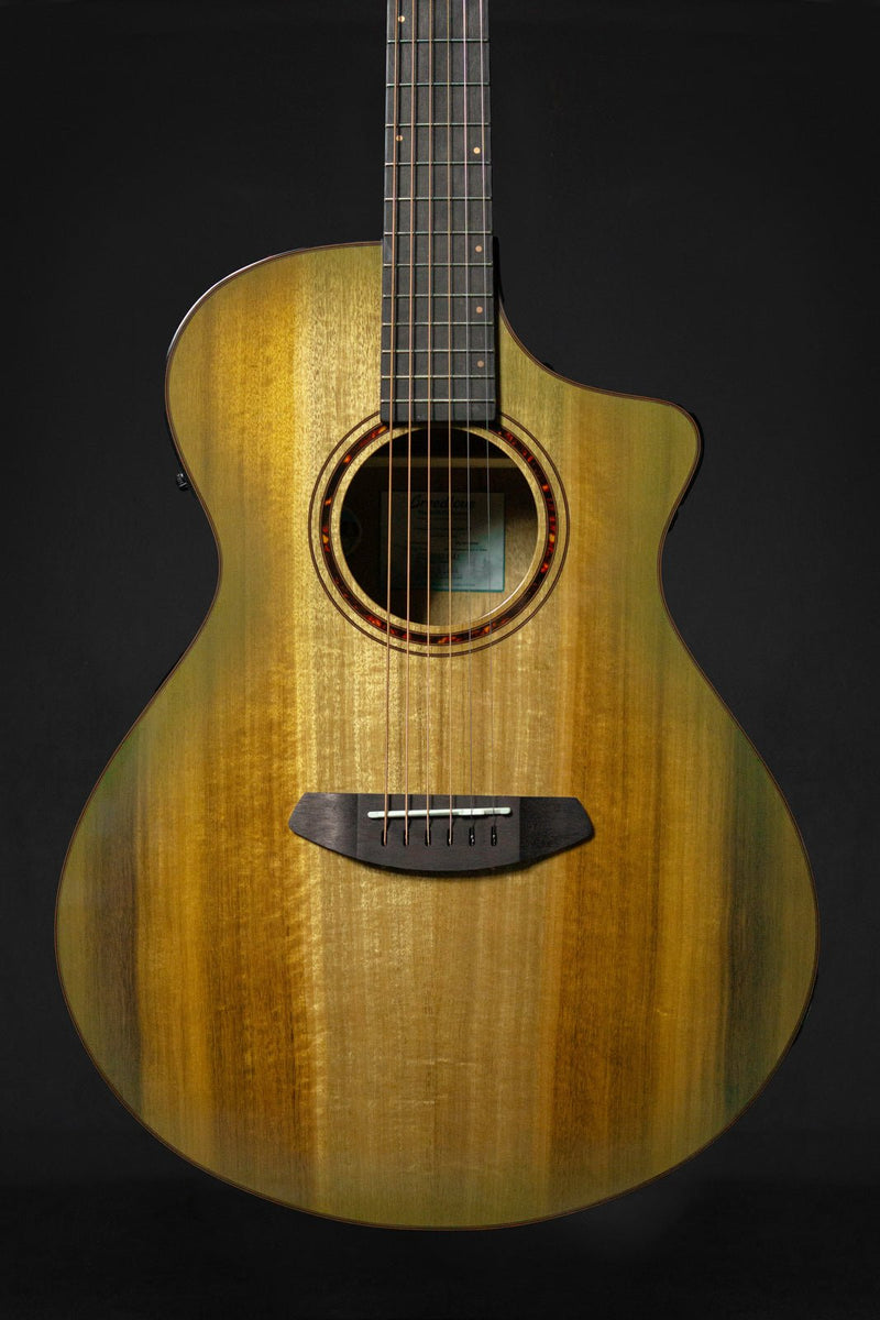 Breedlove – WM Guitars